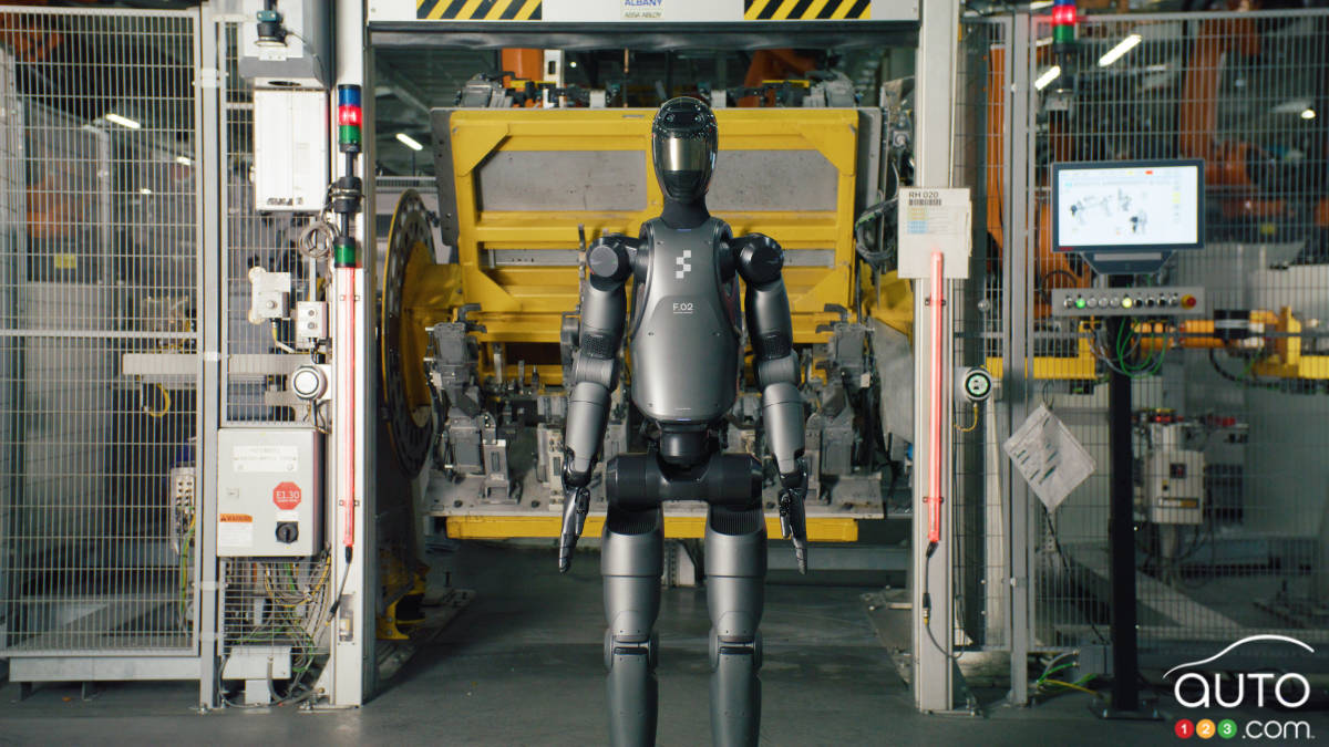 Des robots humanoïdes à l’essai chez BMW - L’Hebdo du St-Maurice