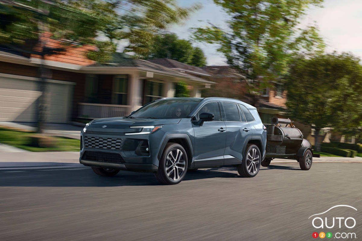 Toyota RAV4 2026 : à partir de 37 500 $ au Canada pour le VUS renouvelé ...